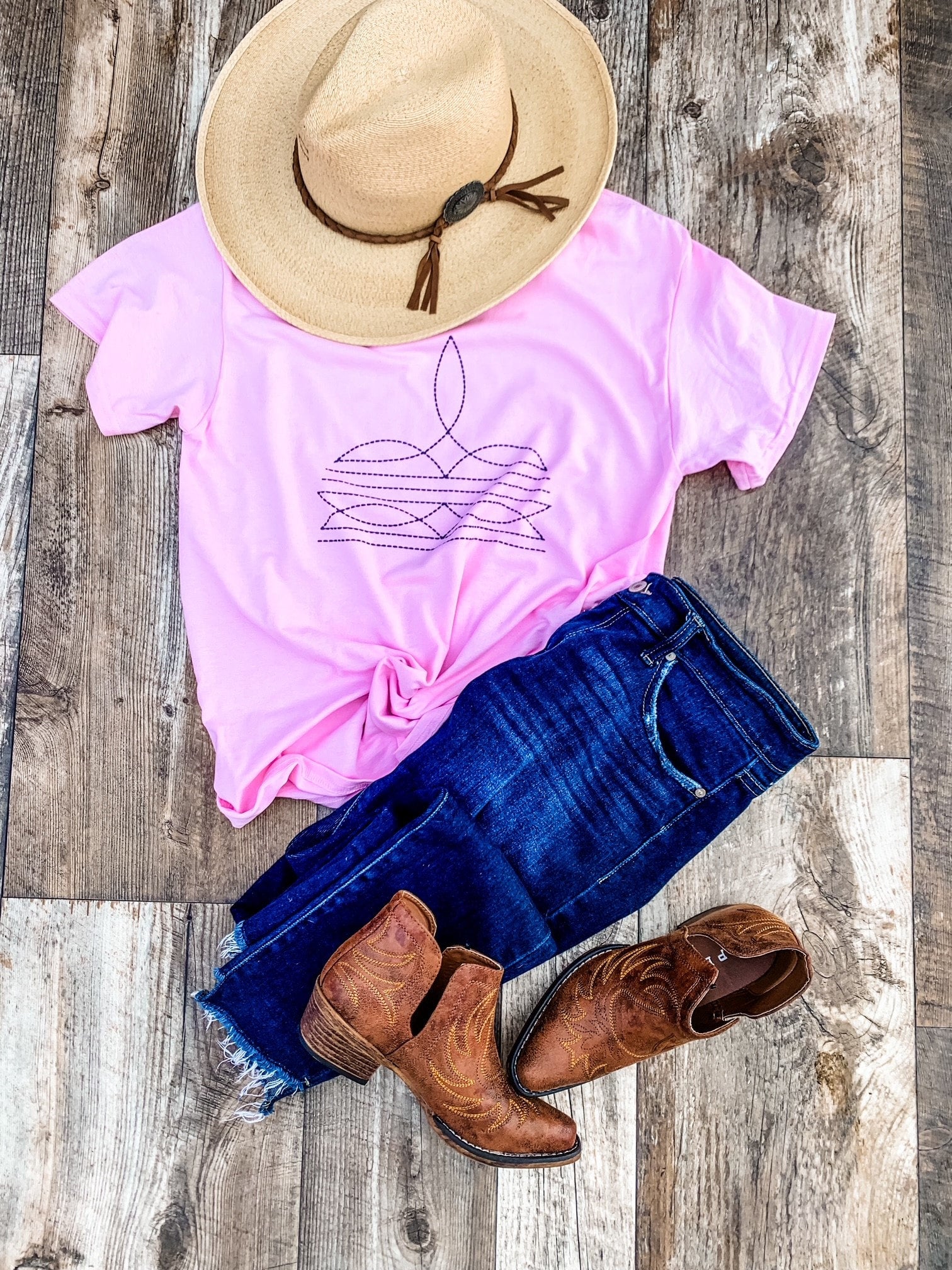 Light Pink Boot Stitch Tee | The Denim Thistle Company